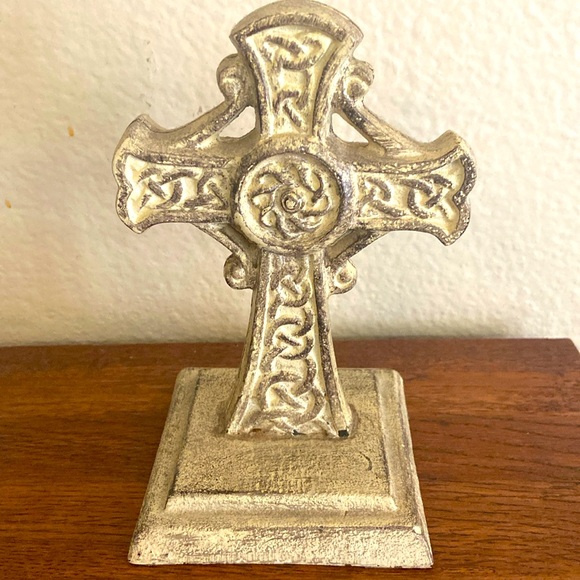 Vintage | Accents | Vintage Heavy Iron Molded Celtic Cross | Poshmark